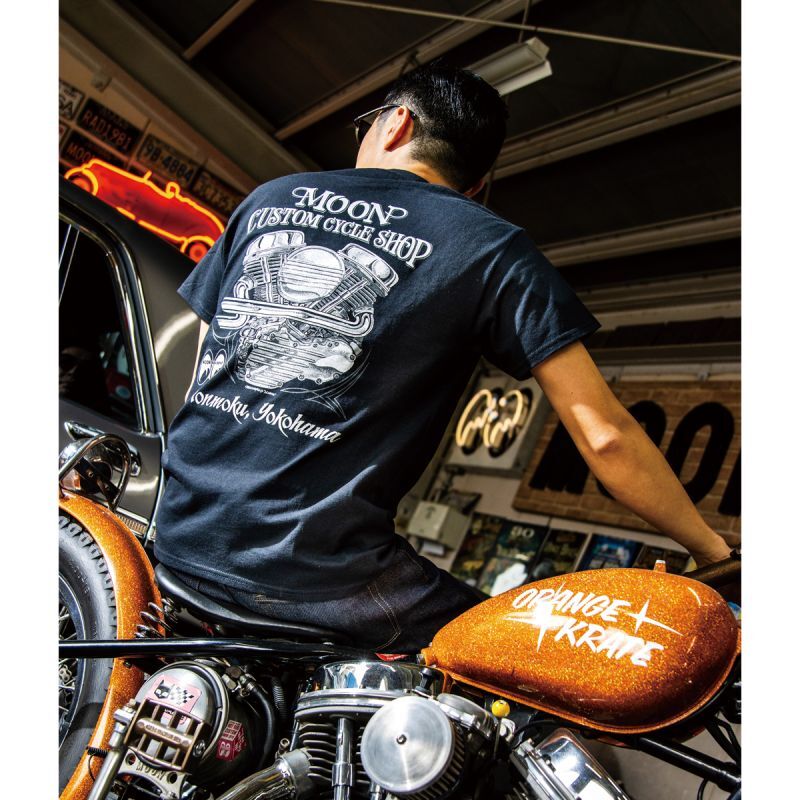 MOON Custom Cycle Shop Panhead T-shirt [MQT179BK] – MOONEYES BKK